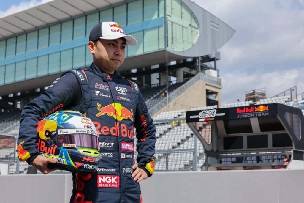Ayumu Iwasa nelle FP1 a Suzuka: esordio in F1 per il giapponese!